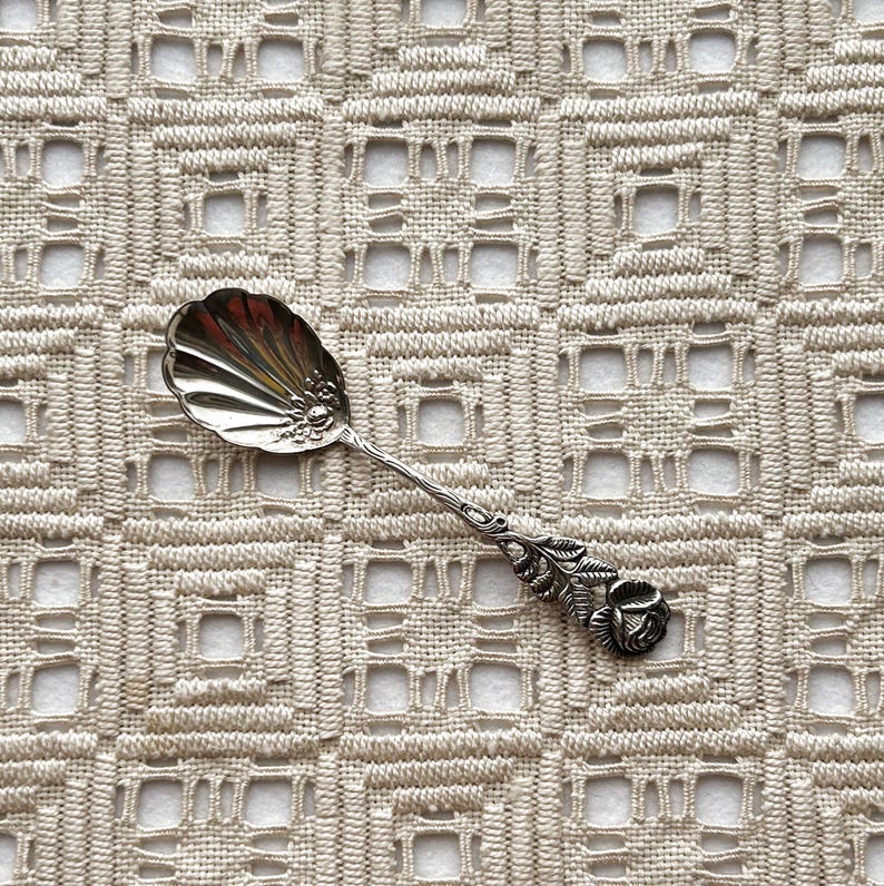 HILDESHEIMER ROSE Pattern Shell-shaped Sugar Spoon 800 Silver ANTIKO ...