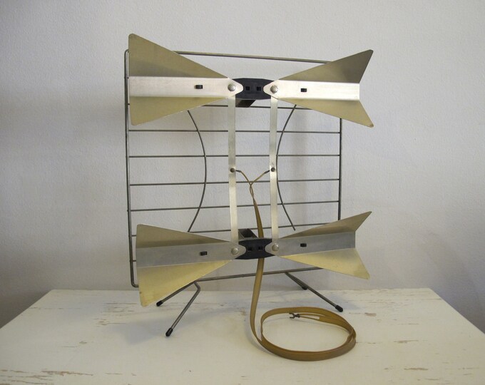 Television Antenna 1950s/ 1960s Atomic Mid Century Man Men Gold - Etsy