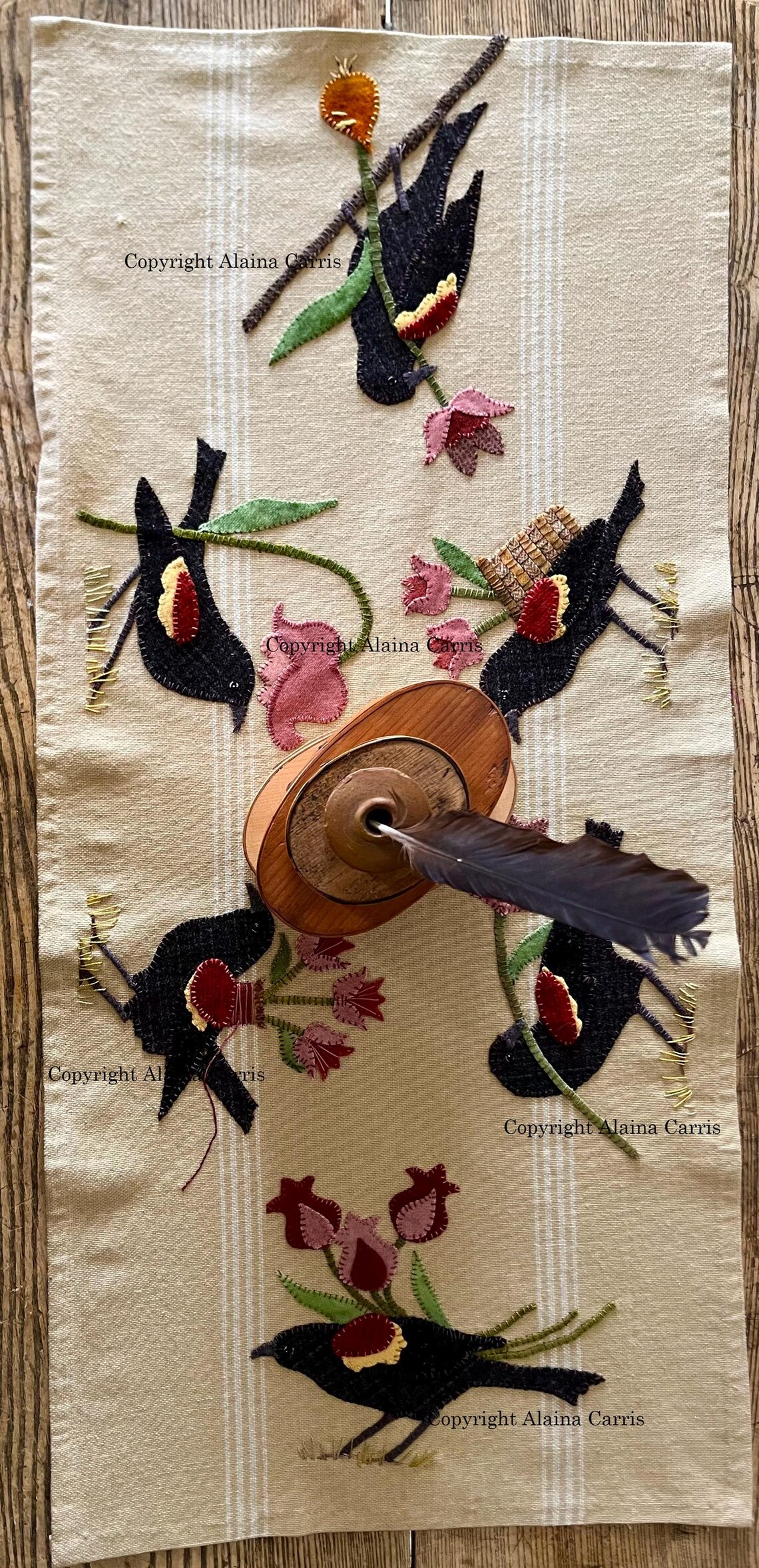 Red-winged Black Bird Tulip Trimmer Collection 1 Wool Appliqué ...