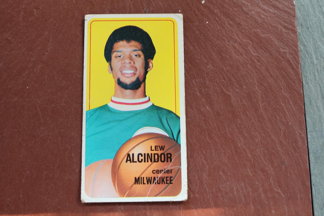 Lew Alcindor Milwaukee Basketball Card 1969-1970and Good Gloss on Front ...