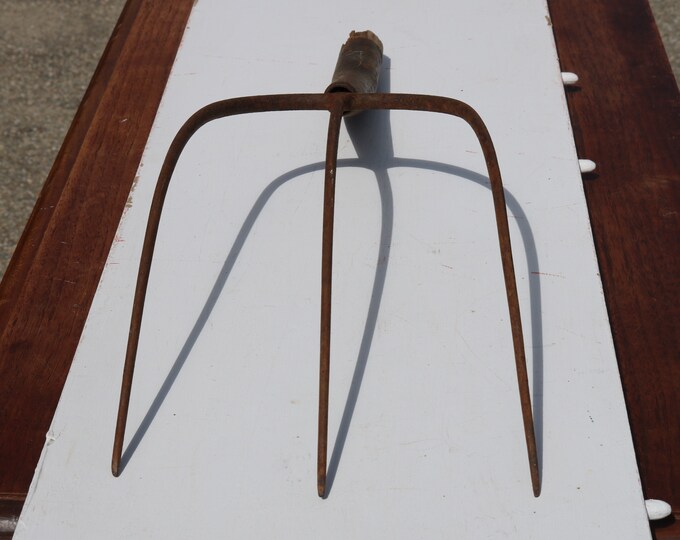 Three Tine 20s Farm PITCHFORK Pitch Fork Hay Tool REPURPOSE Barn Supply ...