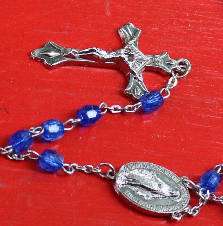 50s 60s Glass BLUE ROSARY BEADS Silvertone Metal Crucifix and Vinyl ...