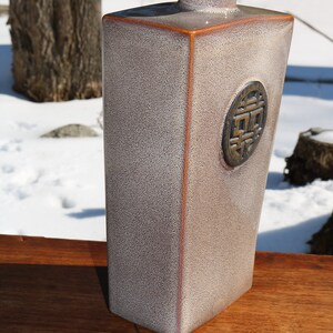 80s Ceramic Pointillism Asian Centerpiece BOTTLE VASE Beige Black and ...