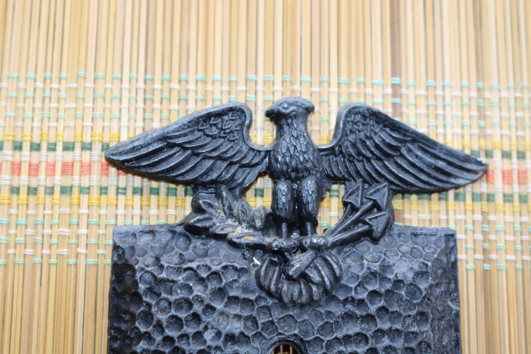 Set of TWO 50s Federal Colonial EAGLE Single Switch Plates Covers ...