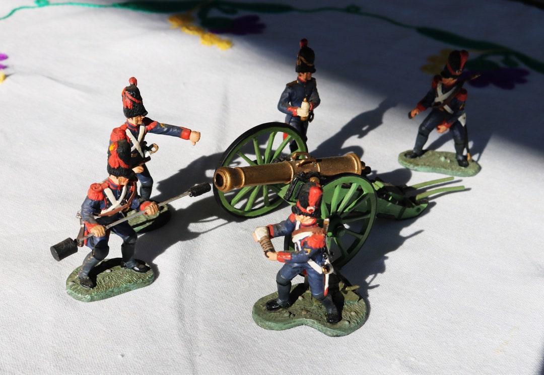 Britain's Napoleonic Wars Waterloo French Imperial Guard With Cannon ...
