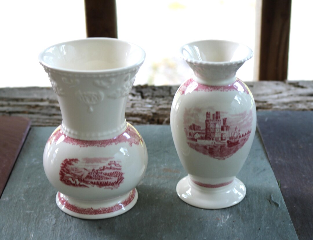 Two Vintage Old English Castle VASES by Johnson Brothers England Pink ...