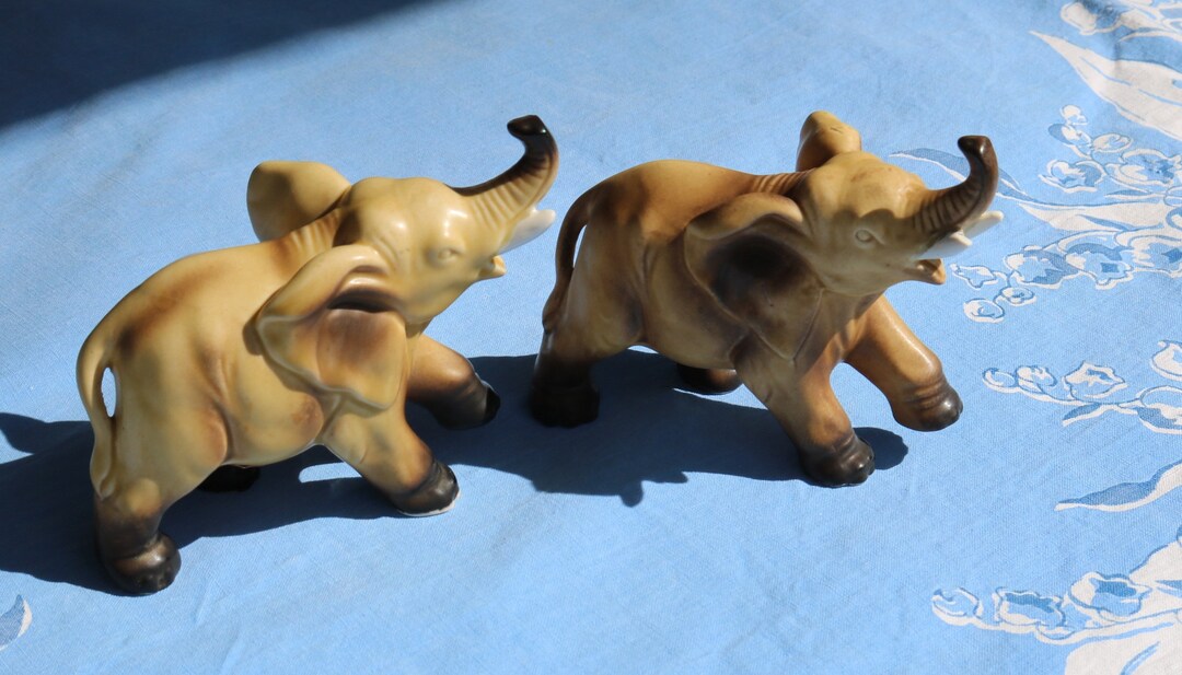 Pair of LEFTON ELEPHANTS Figuerine Japan Collectible Sticker & Numbered ...