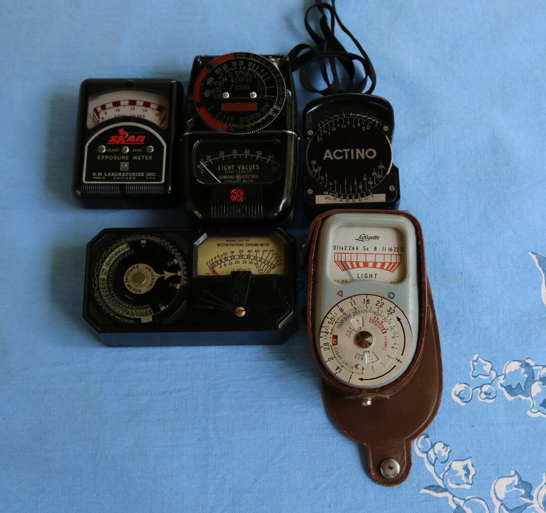 Assortment of Five Vintage Photography Light Meters Untested but Some ...
