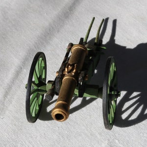 Britain's Napoleonic Wars Waterloo French Imperial Guard With Cannon ...