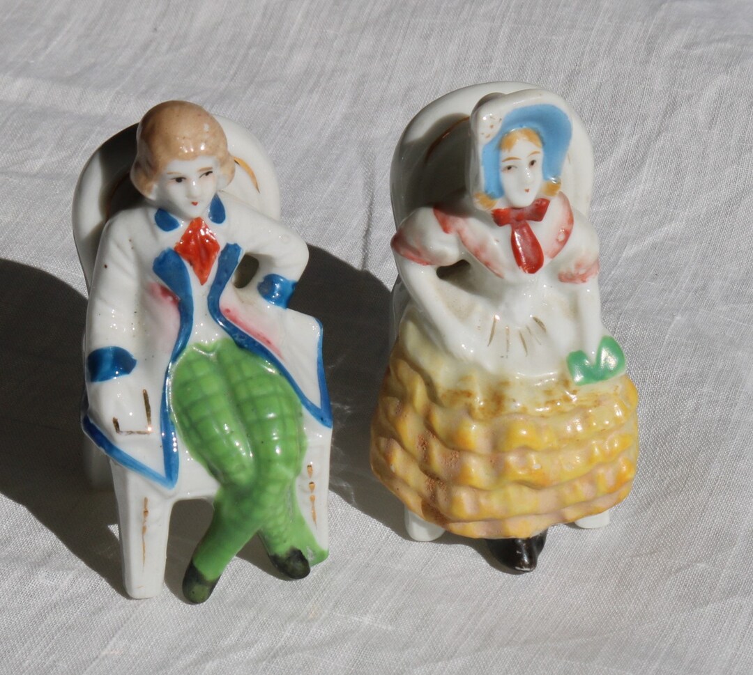 30s Occupied Japan Colonial Couple FIGUERINES Colorful Man and Woman ...