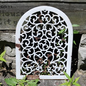 Edwardian Antique CAST IRON GRATE for Repurpose Yard Art Wall Decor ...