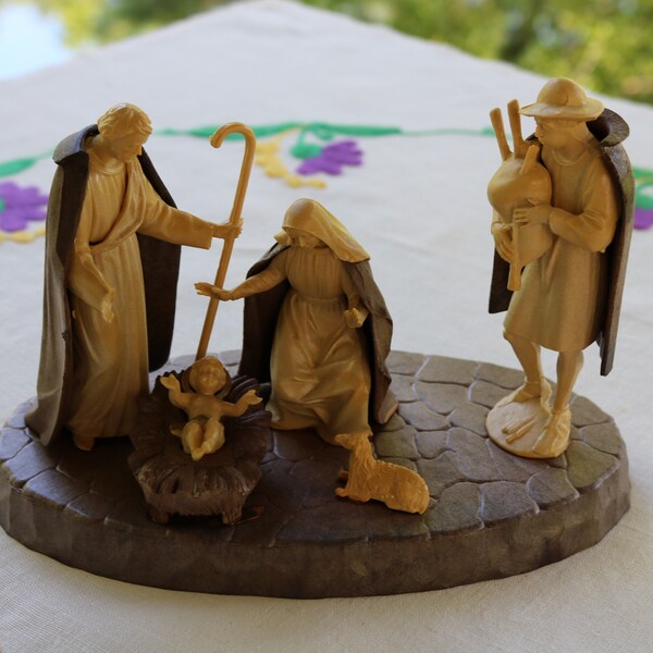 Plastic Nativity - Etsy