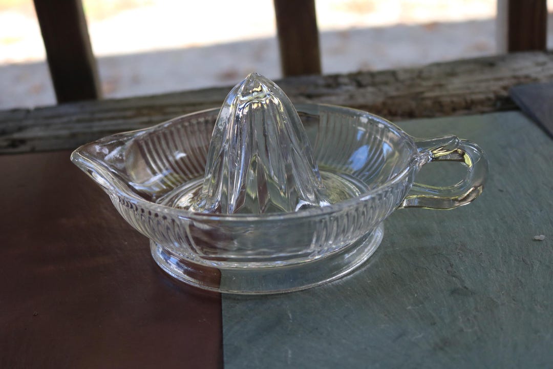 40s Pressed Ribbed Glass JUCIER Loop Handle Large Spout S - Etsy