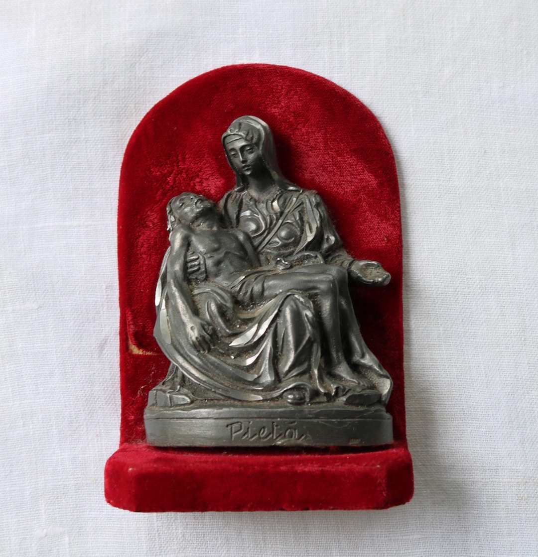 50s SOUVENIR Pewter PIETA Rome Italy Relica Mother Mary Holding Jesus ...