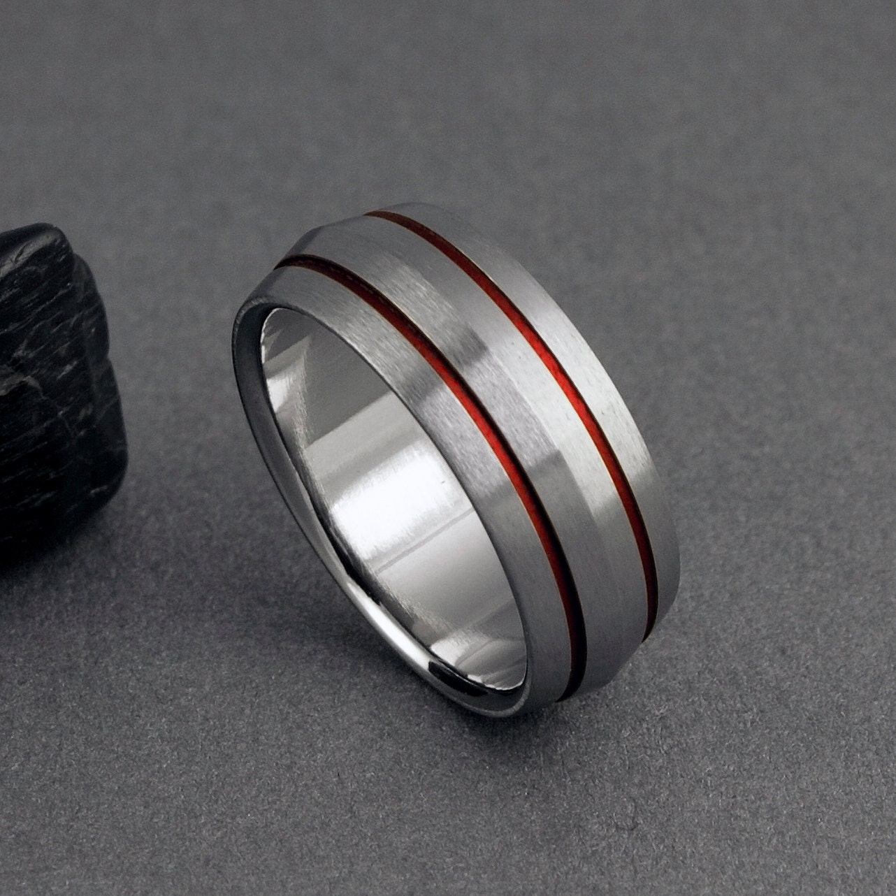 Titanium Wedding Ring with Red Pinstripes and a Peaked | Etsy