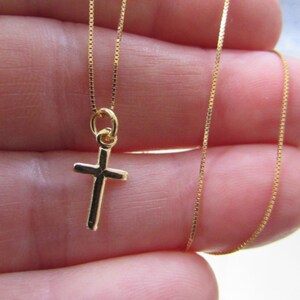 14K Gold Cross Necklace, Yellow Gold Cross Pendant on Gold Chain ...