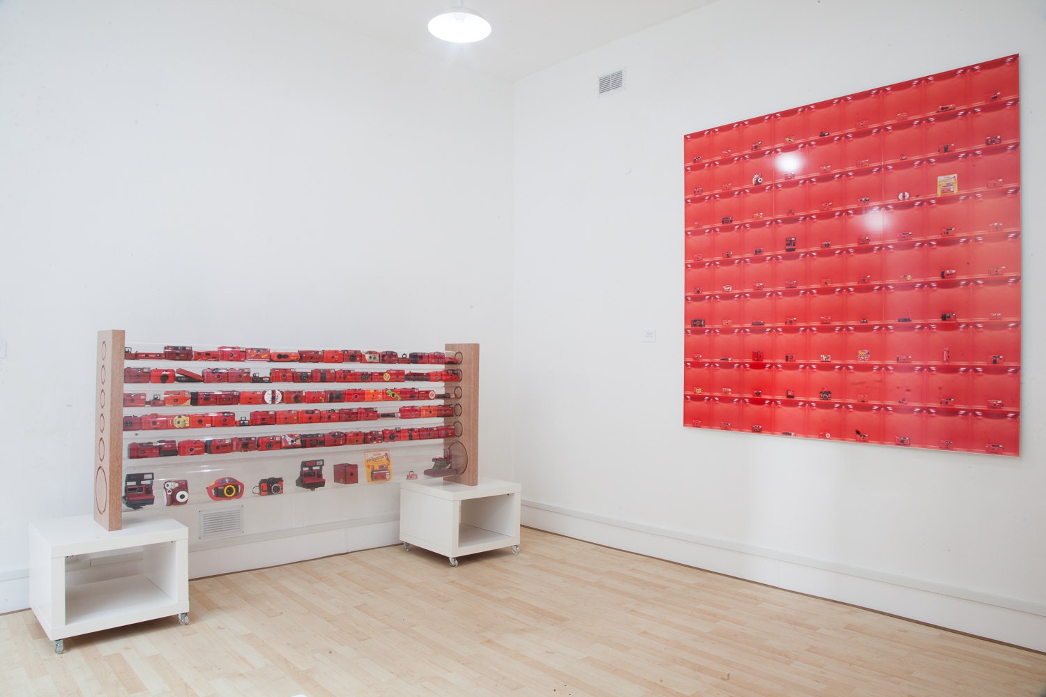 Tacky Red Camera Sculpture - Etsy