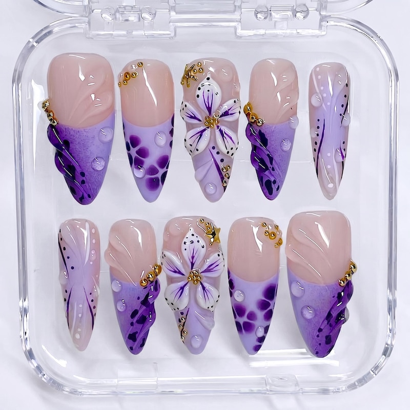 Mermaidcore Nail - Etsy