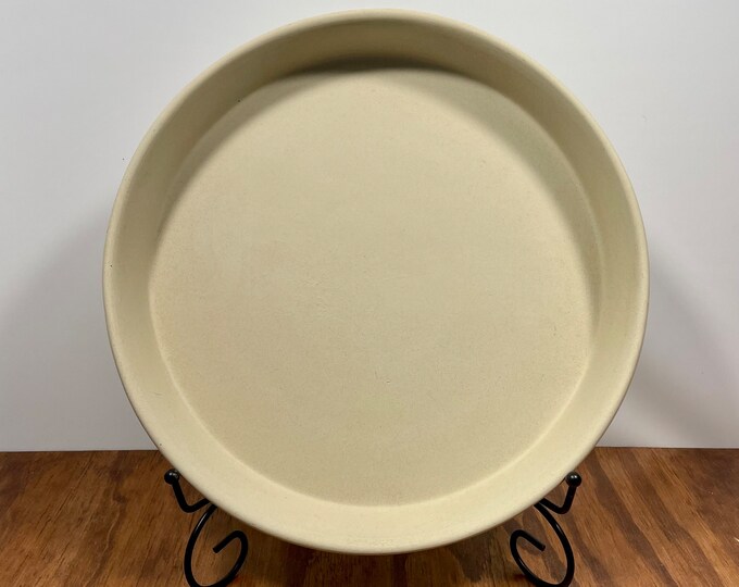 The Pampered Chef 11" Round Pan , Stoneware Family Heritage Classics ...