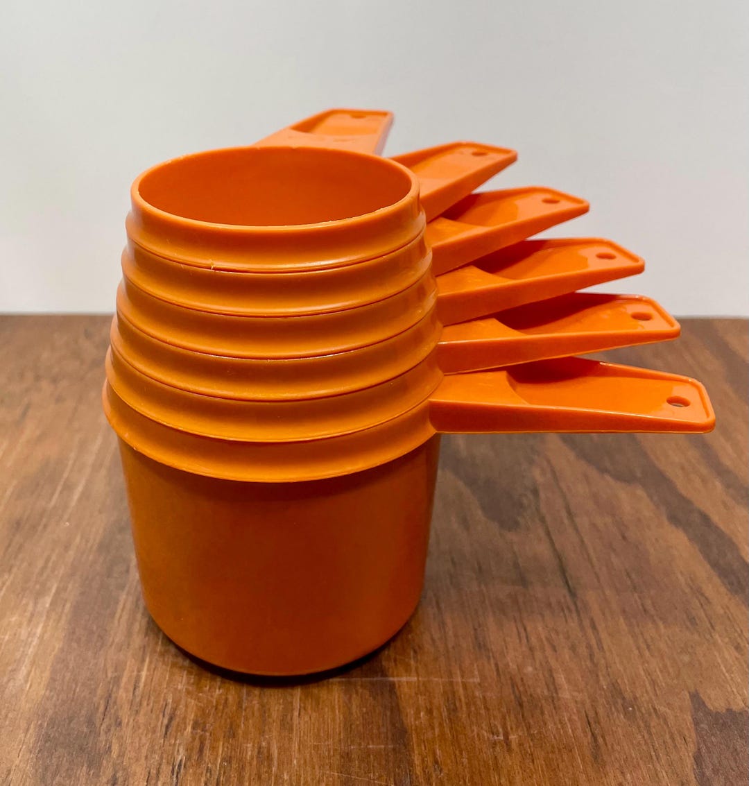 Tupperware Measuring Cups Orange Complete Set of 6 Stackable Plastic ...