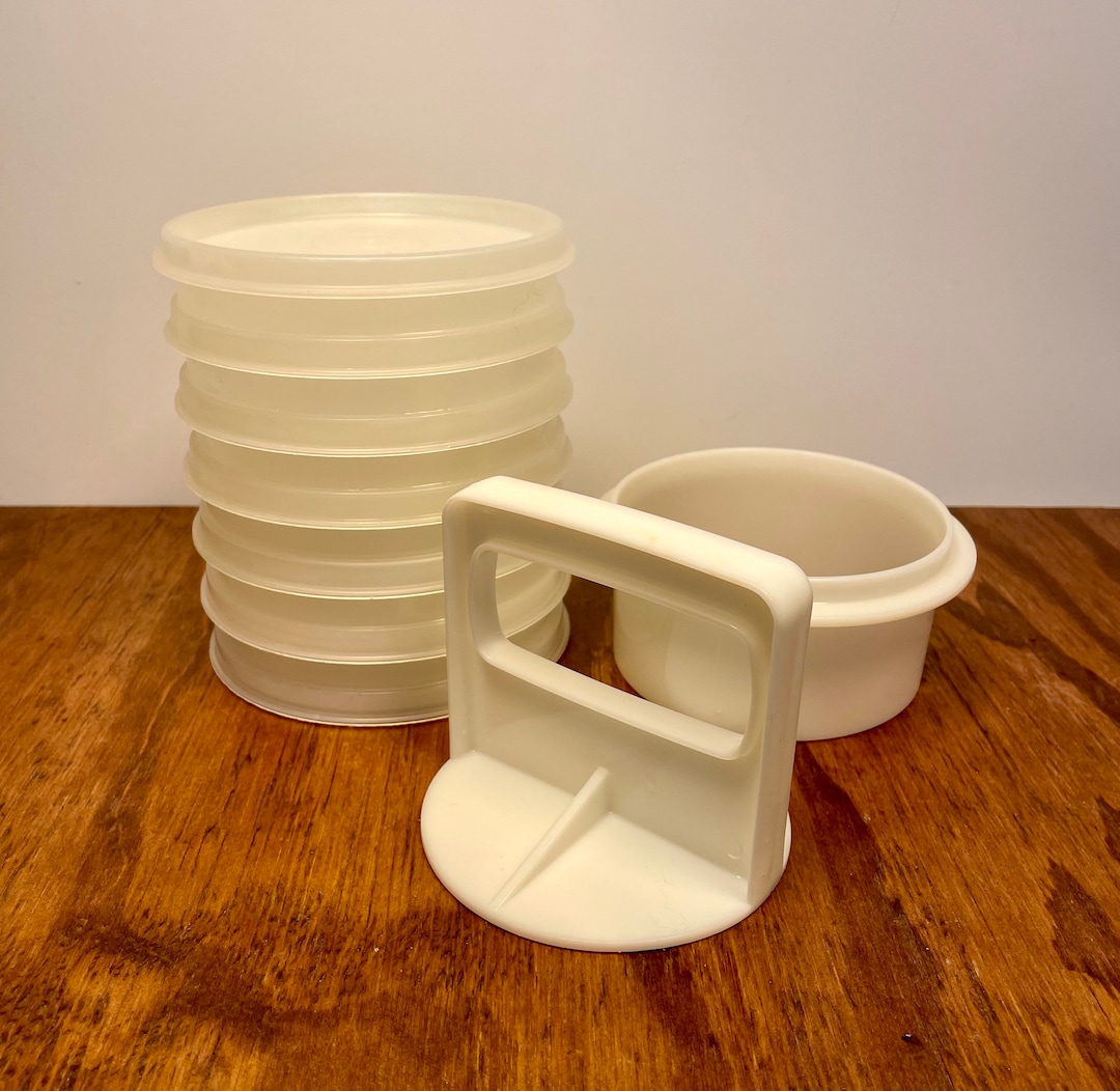 Tupperware Hamburger Press and Keeper Set 9 Piece Set Hamburger Maker ...