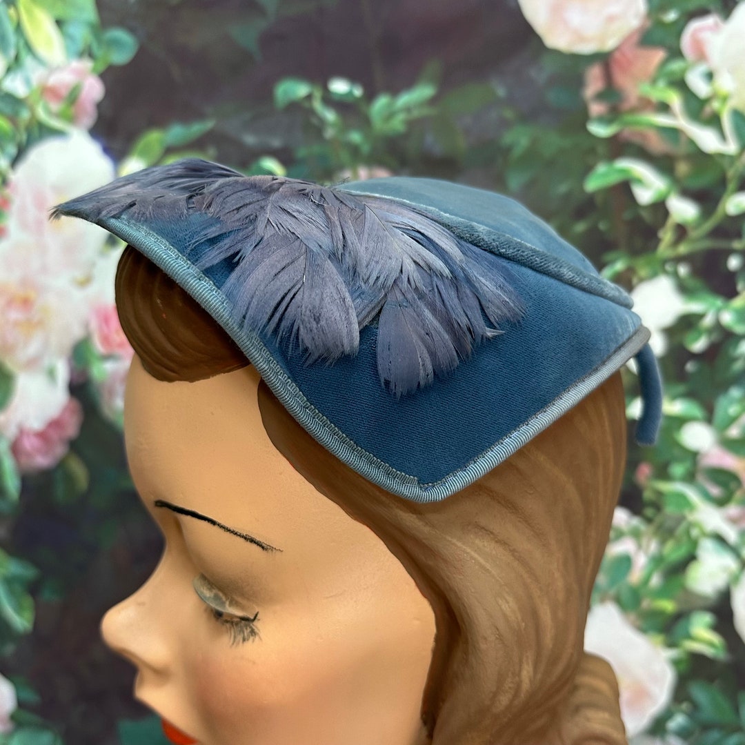 50s J Davis Blue Velvet Feather Shell Hat - Etsy
