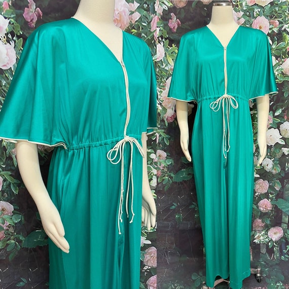 70s Vanity Fair Jade Green Robe Zip Front Flutter Sleeves - Etsy