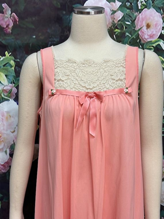 70s Peach Swing Nightgown Cream Lace Ribbons - Gem