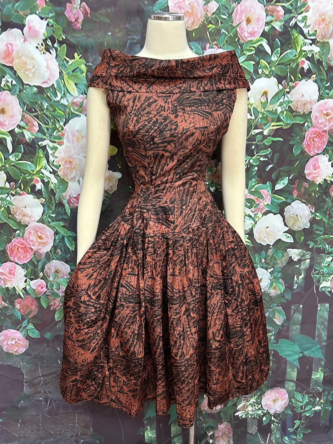 50’s Brown Patterned Taffeta Dress Cowl Neck Back Bow - Etsy