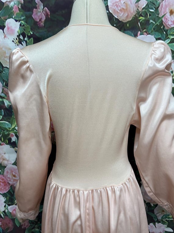 80s Olga Pink Satin Nightgown Brushed Back # 92256 La… - Gem