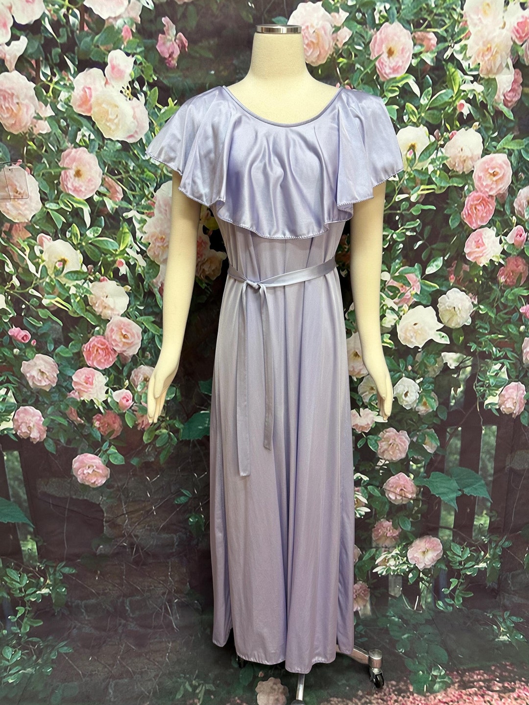 70s Lavender Goddess Nightgown Purple Ruffle Neckline - Etsy