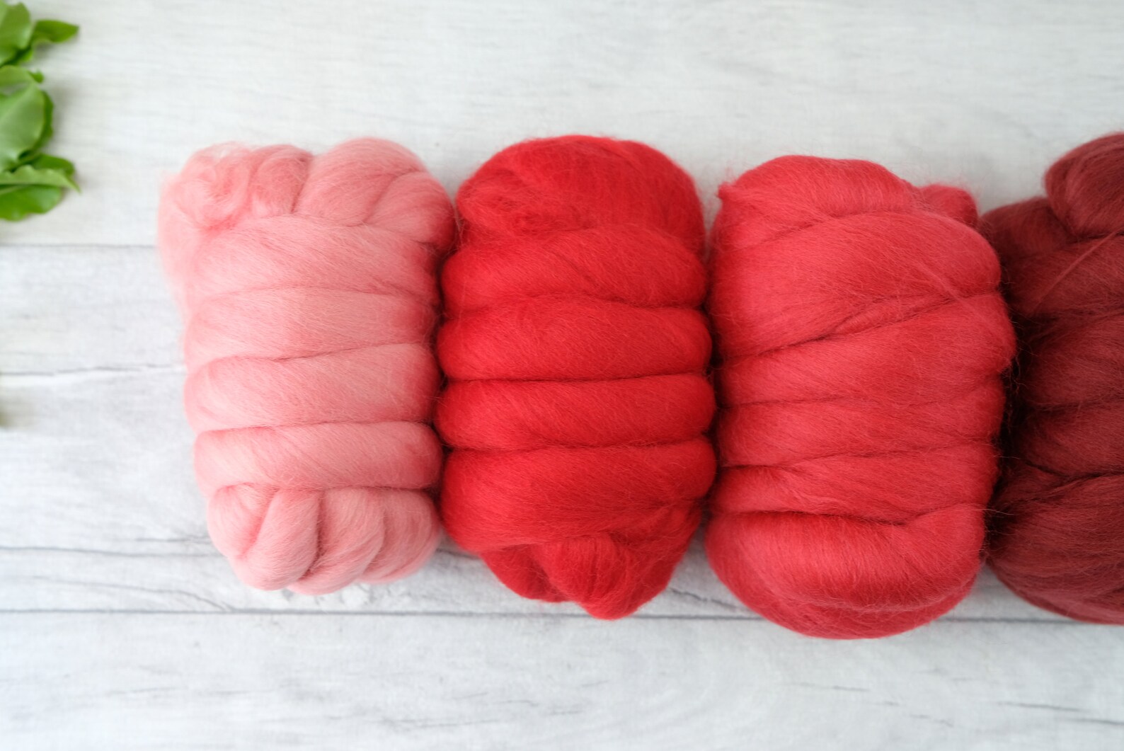 Shades of Red Merino Wool Roving Pack 250g Weaving Wool - Etsy