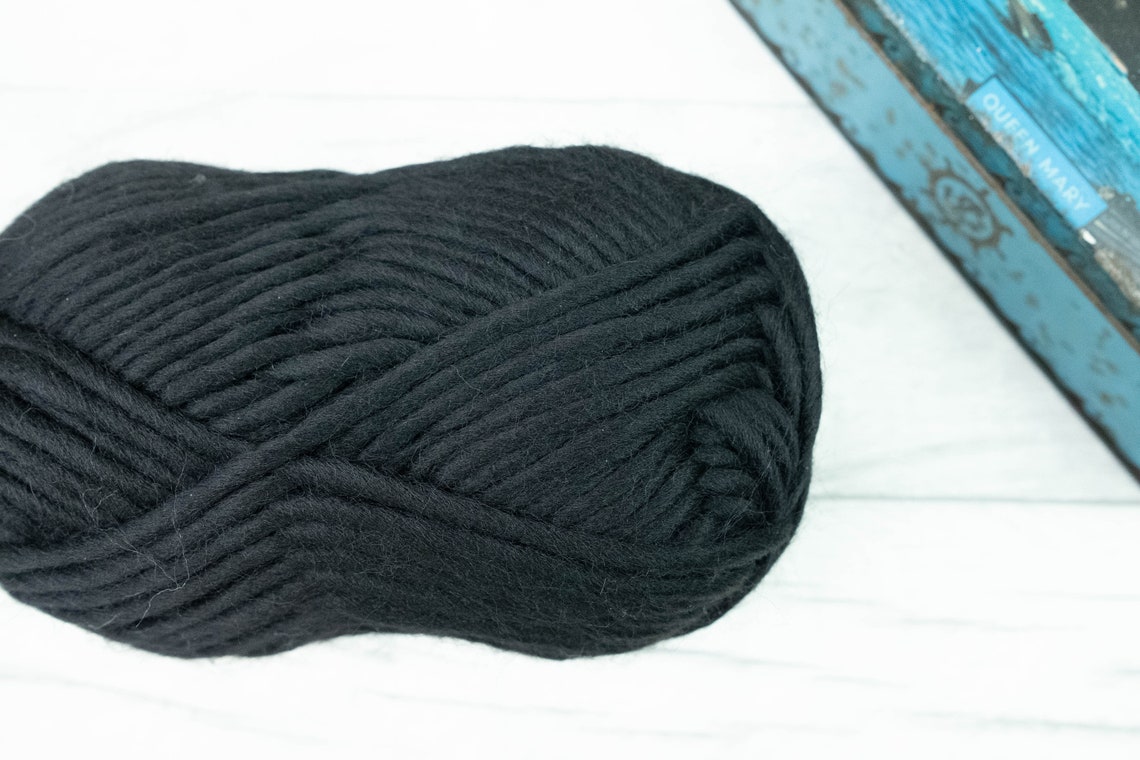Black Super Chunky Merino Wool Yarn for Weaving Knitting - Etsy