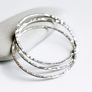 Gold Stack Bracelet Set of 3 Bracelets Hammered Gold Bangle Stacking ...