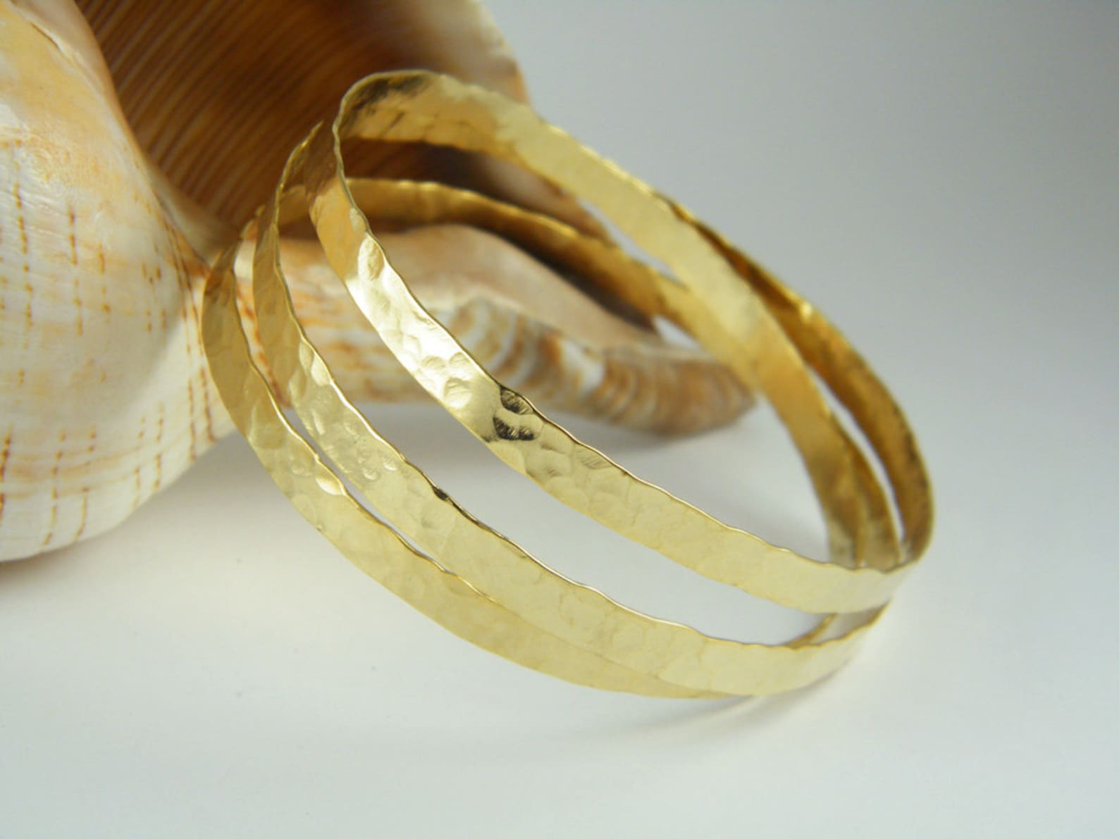 Wide Hammered Gold Bangle Handmade Chunky Bangle - Etsy