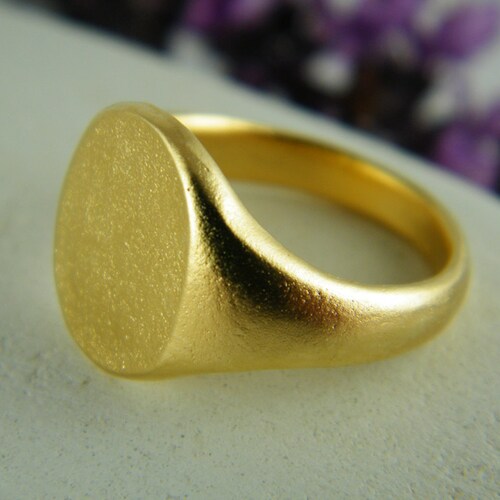 Gold Signet Ring Round Classic Gold Ring Monogram Signet Ring - Etsy