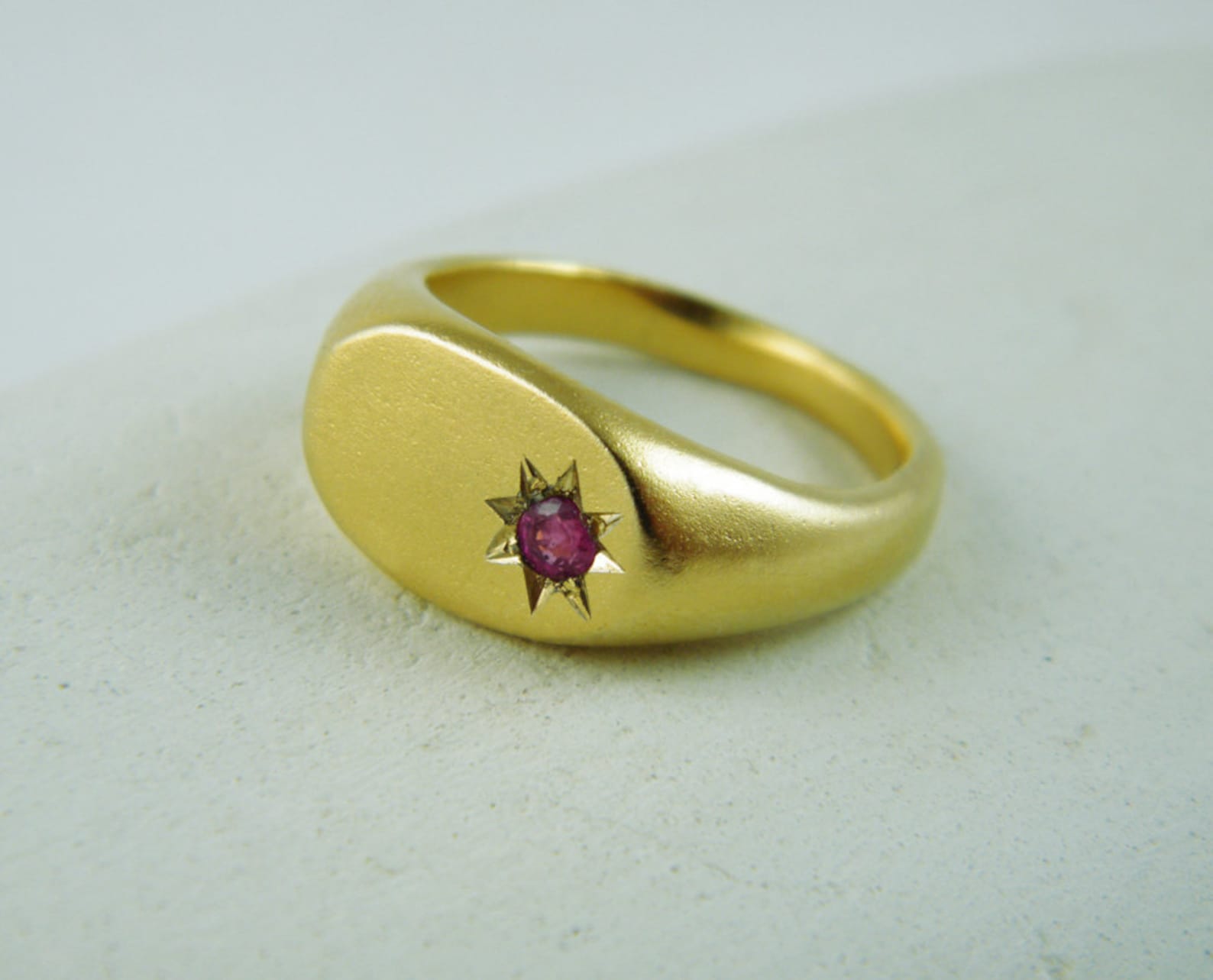 Signet Ring Red Ruby Ring Gold Emerald Ring Zirkon Ring Gold Signet ...