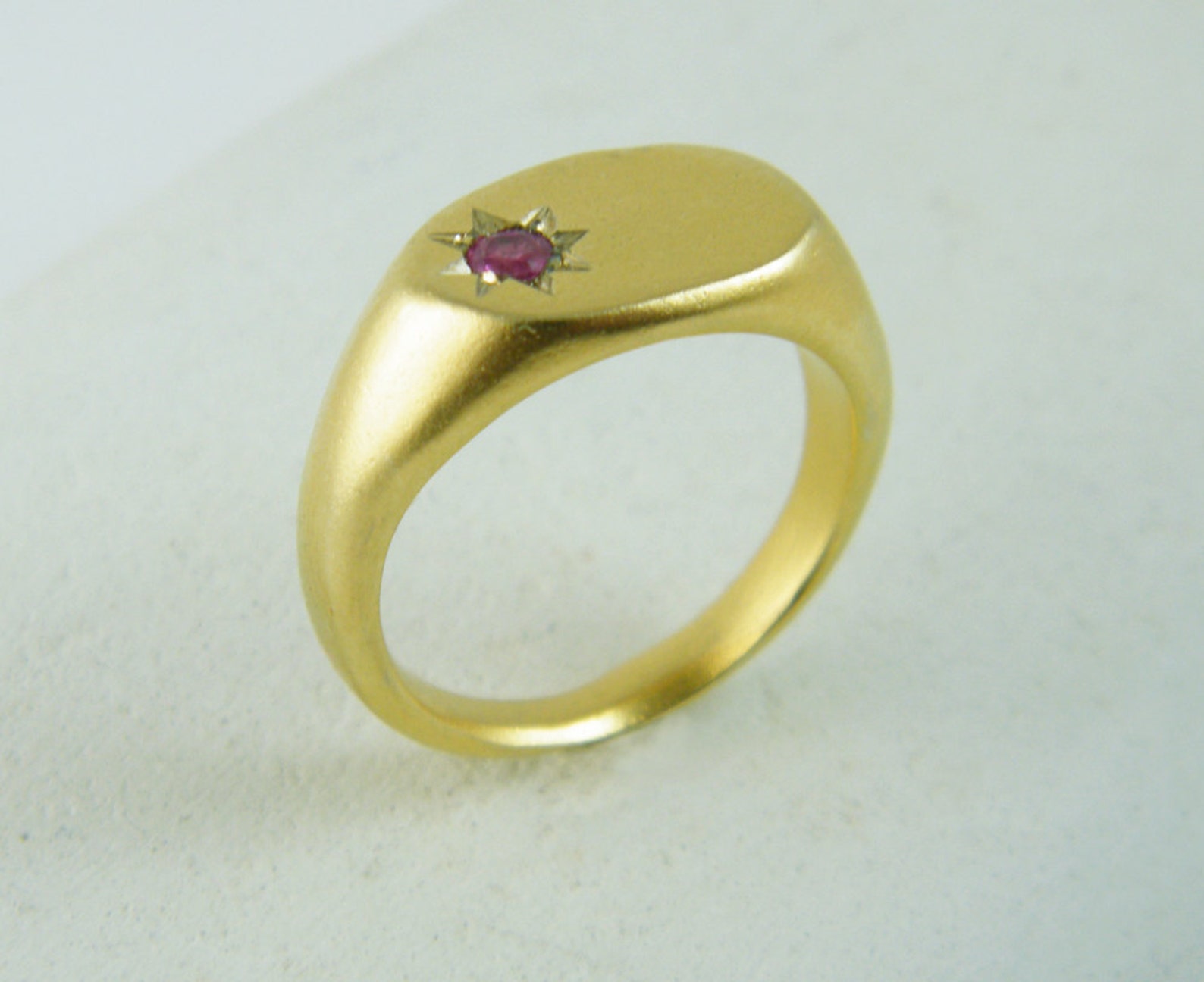 Signet Ring Red Ruby Ring Gold Emerald Ring Zirkon Ring Gold Signet ...