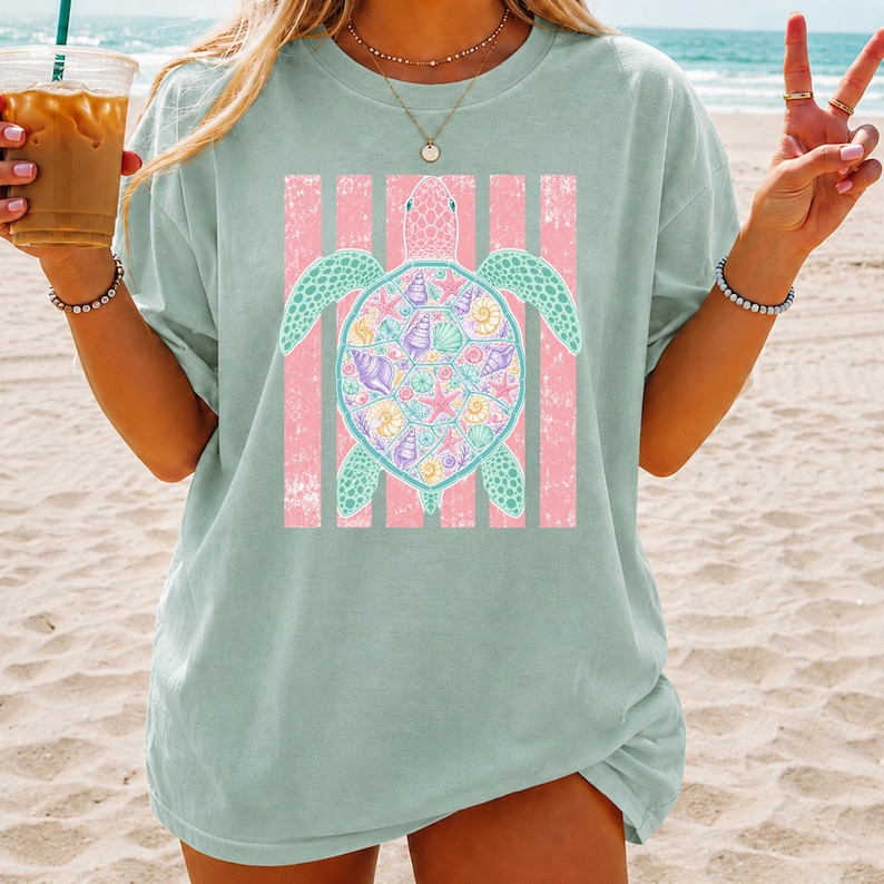 Sea Turtle T-shirt, Ocean Lover Graphic Tee, Coastal Beach Shirt ...