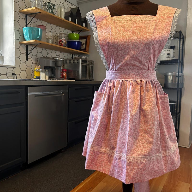 Plus Size Apron - Etsy