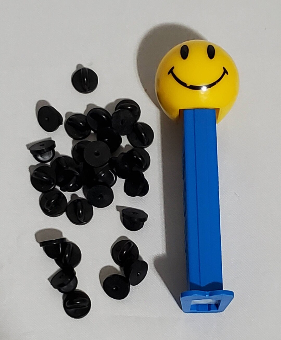 Black Rubber Pin Back, Clutches Backings Backs Clasp Lapel Pins Secure ...