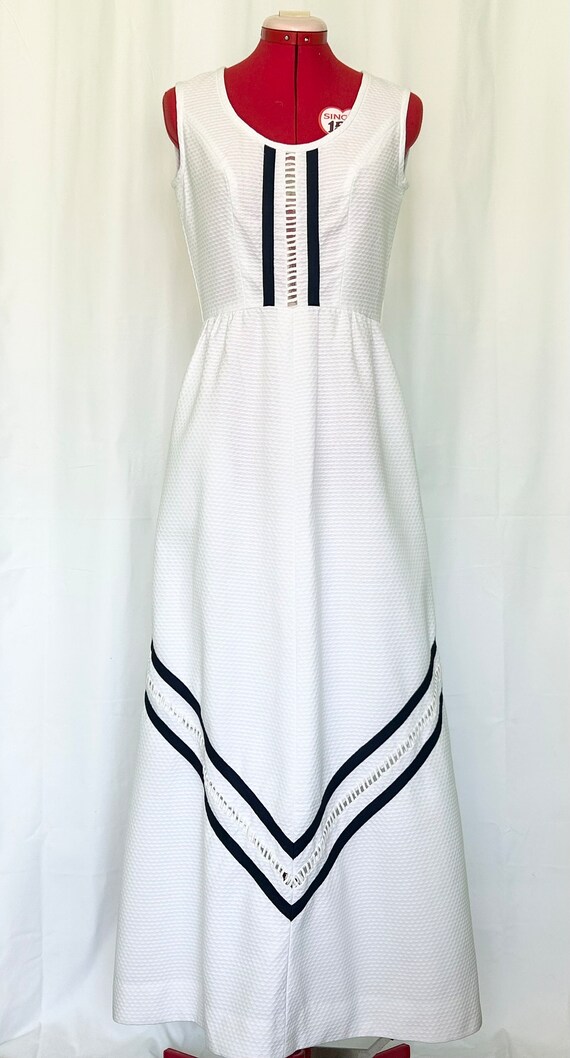 Vintage 1960s Fantasia Phoenix White Dress - Gem
