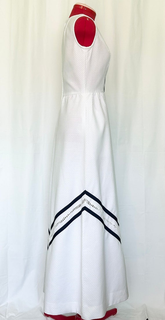 Vintage 1960s Fantasia Phoenix White Dress - Gem