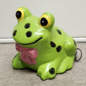 Frog Tape Measure 'A Lorrie Design' Vintage Retractable Rotary Sewing ...