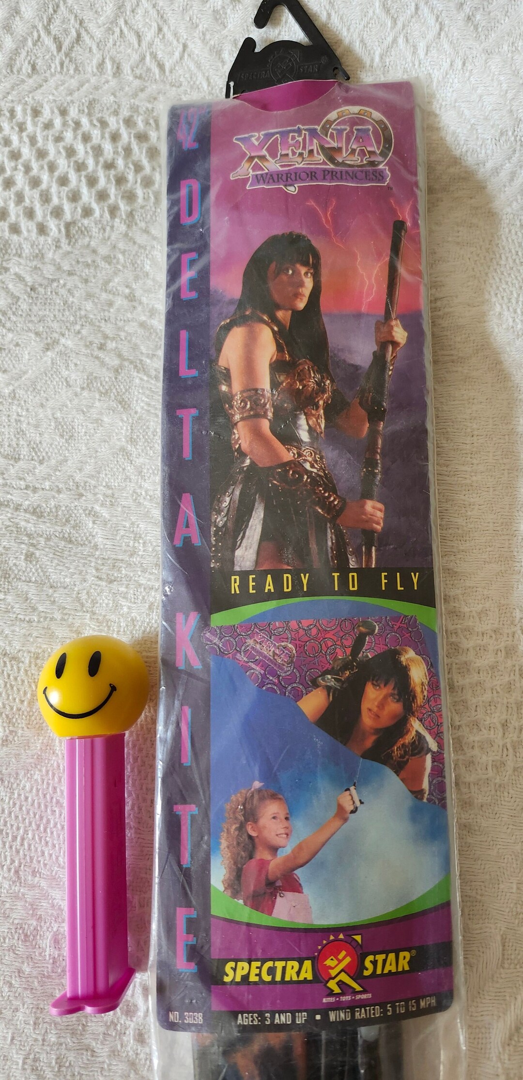 XENA Warrior Princess 42” Delta Kite by Toy Biz Inc. New Old Stock NIP ...