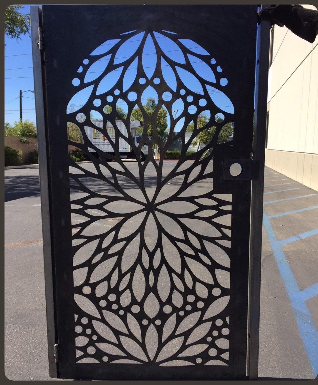 Yard Metal Gateᅵside Alley Gateᅵpool Steel Gateᅵgarden Gateᅵgeometric ...