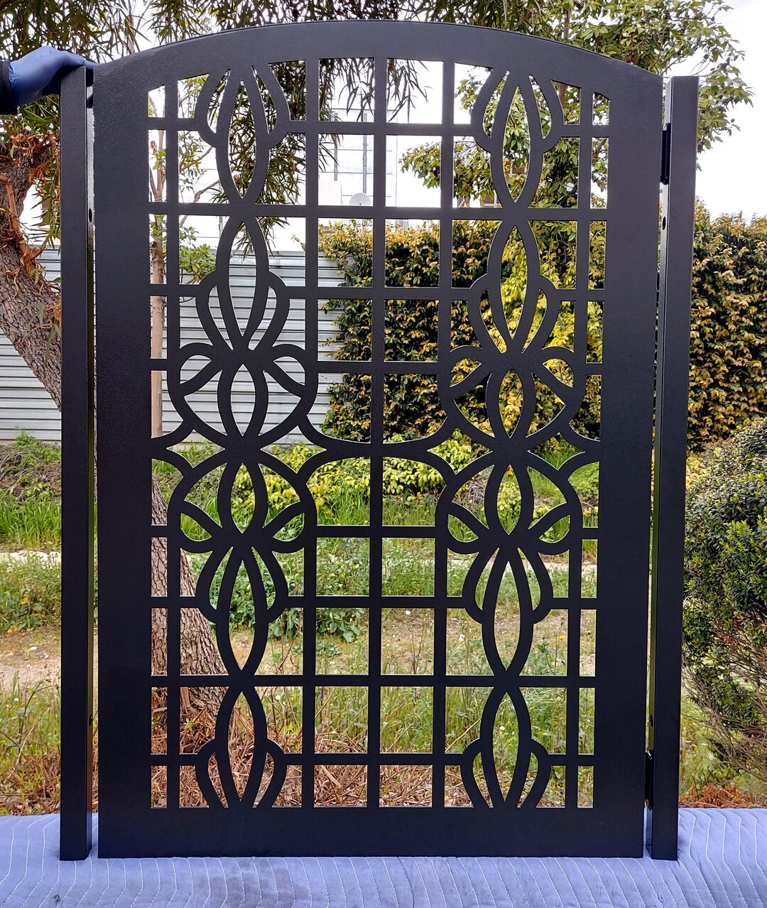 Contemporary Modern Metal Gate, Modern Metal Gate, Custom Size Art ...