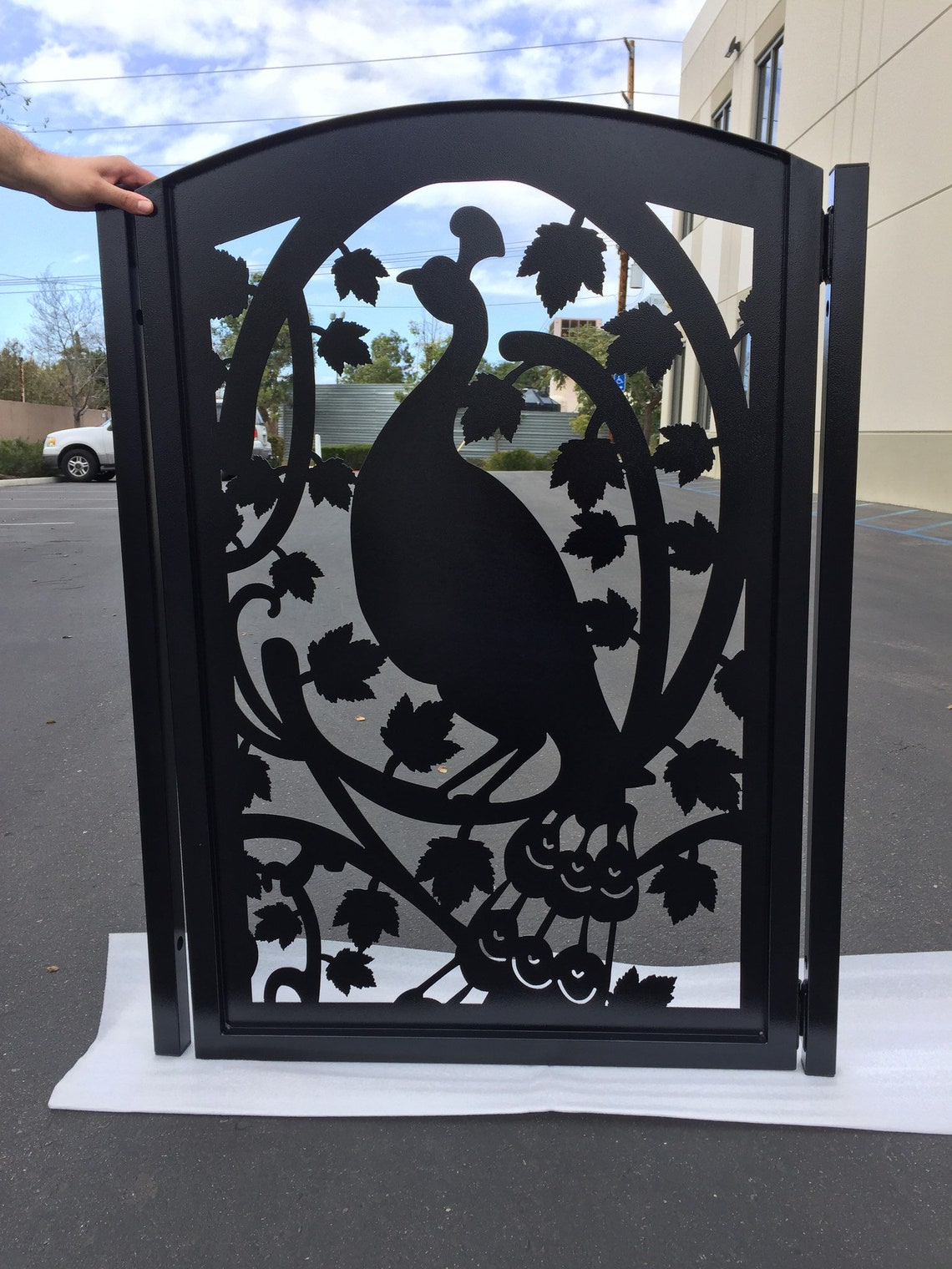 Contemporary Modern Metal Gatemodern Metal Gate Custom Size | Etsy