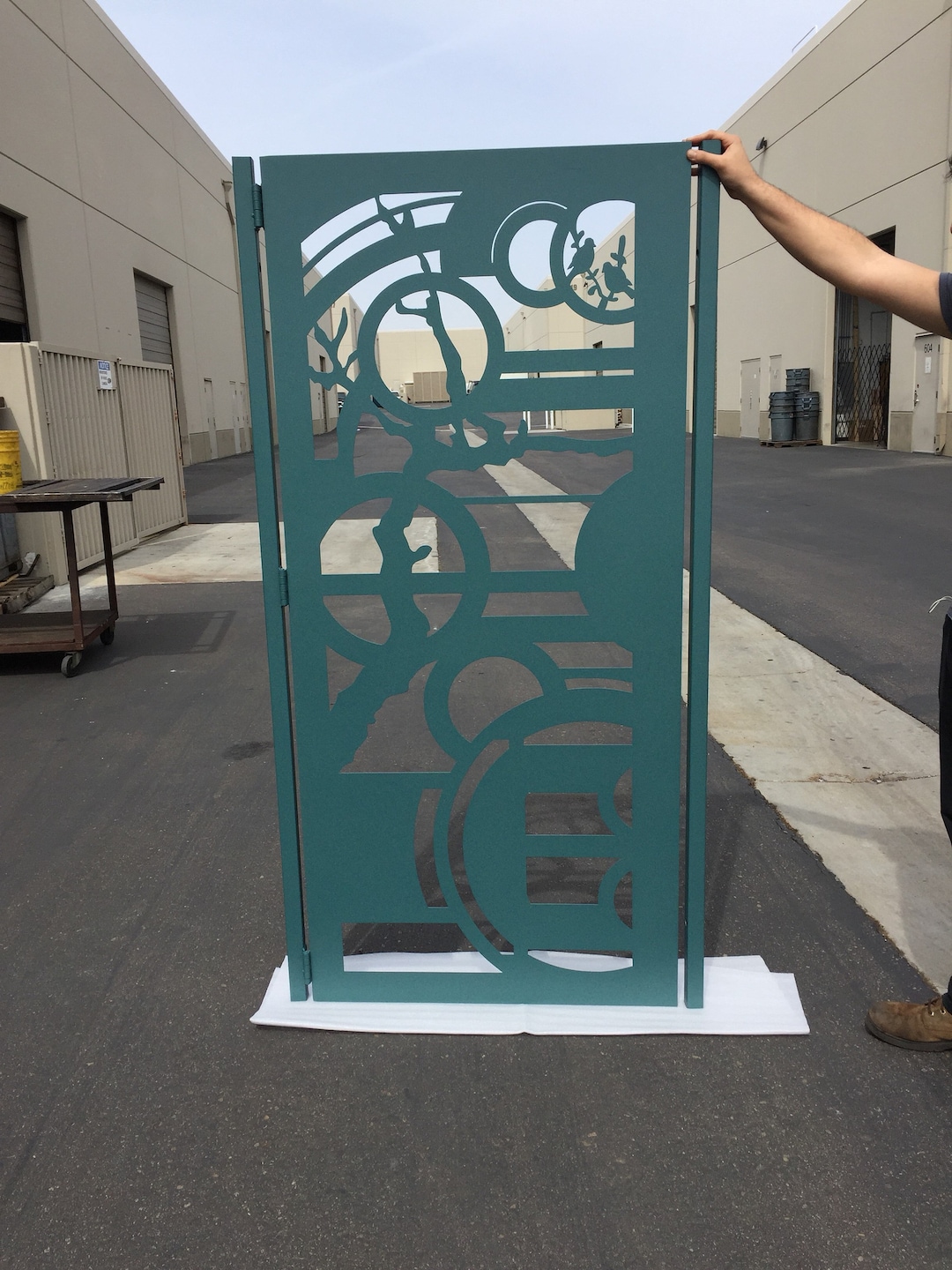 Contemporary Modern Metal Gate, Modern Metal Gate, Custom Art ...