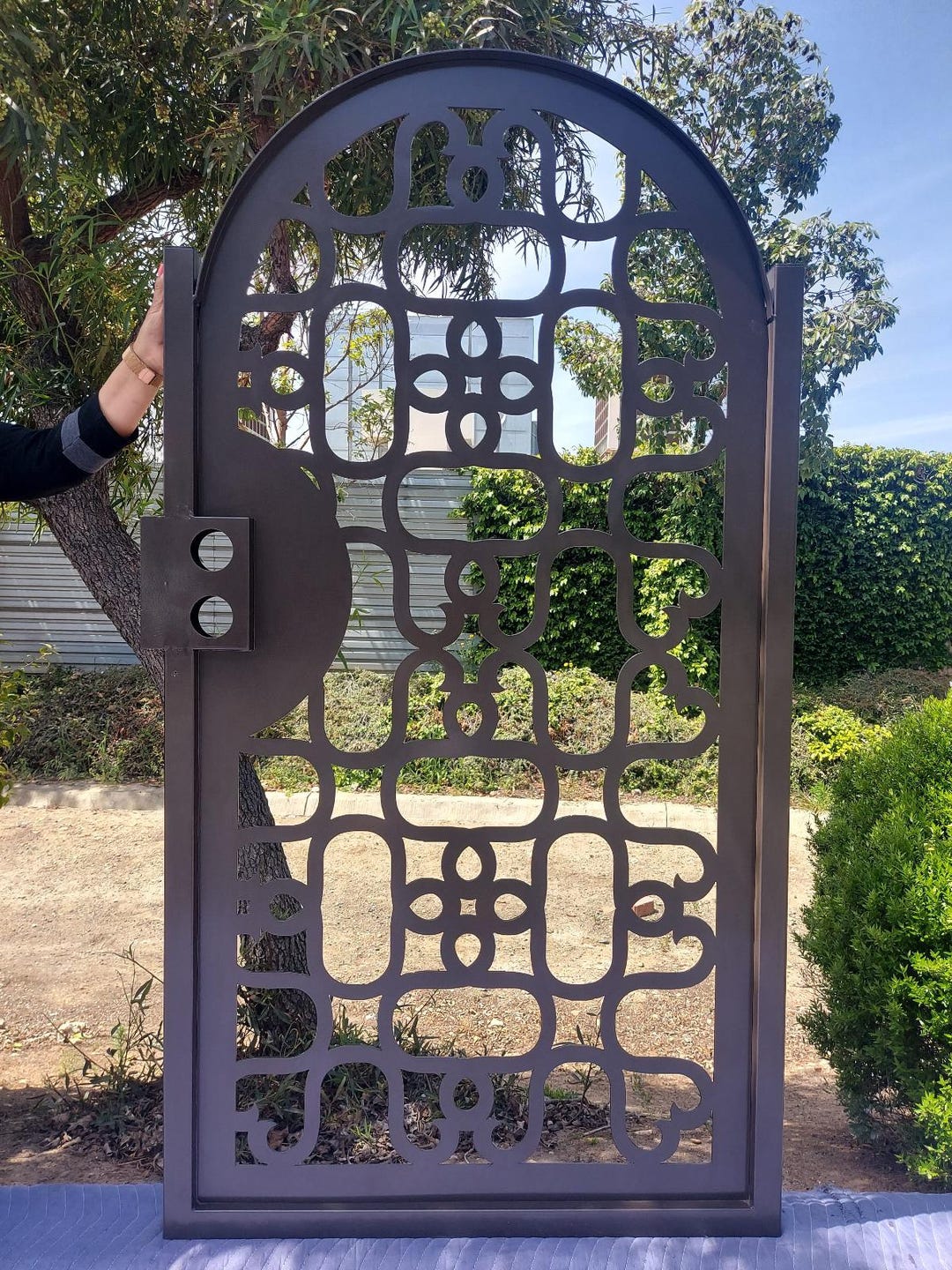 Contemporary Modern Metal Gate, Modern Metal Gate, Custom Size Art ...